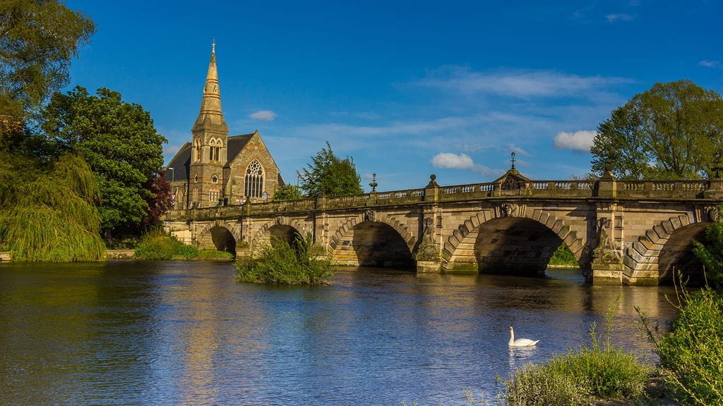 Cheap flights to Birmingham | Plane tickets 2026 | easyJet