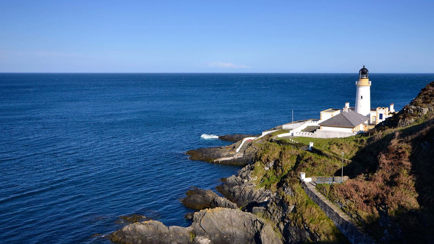 Cheap flights to Isle of Man | Plane tickets 2025 | easyJet