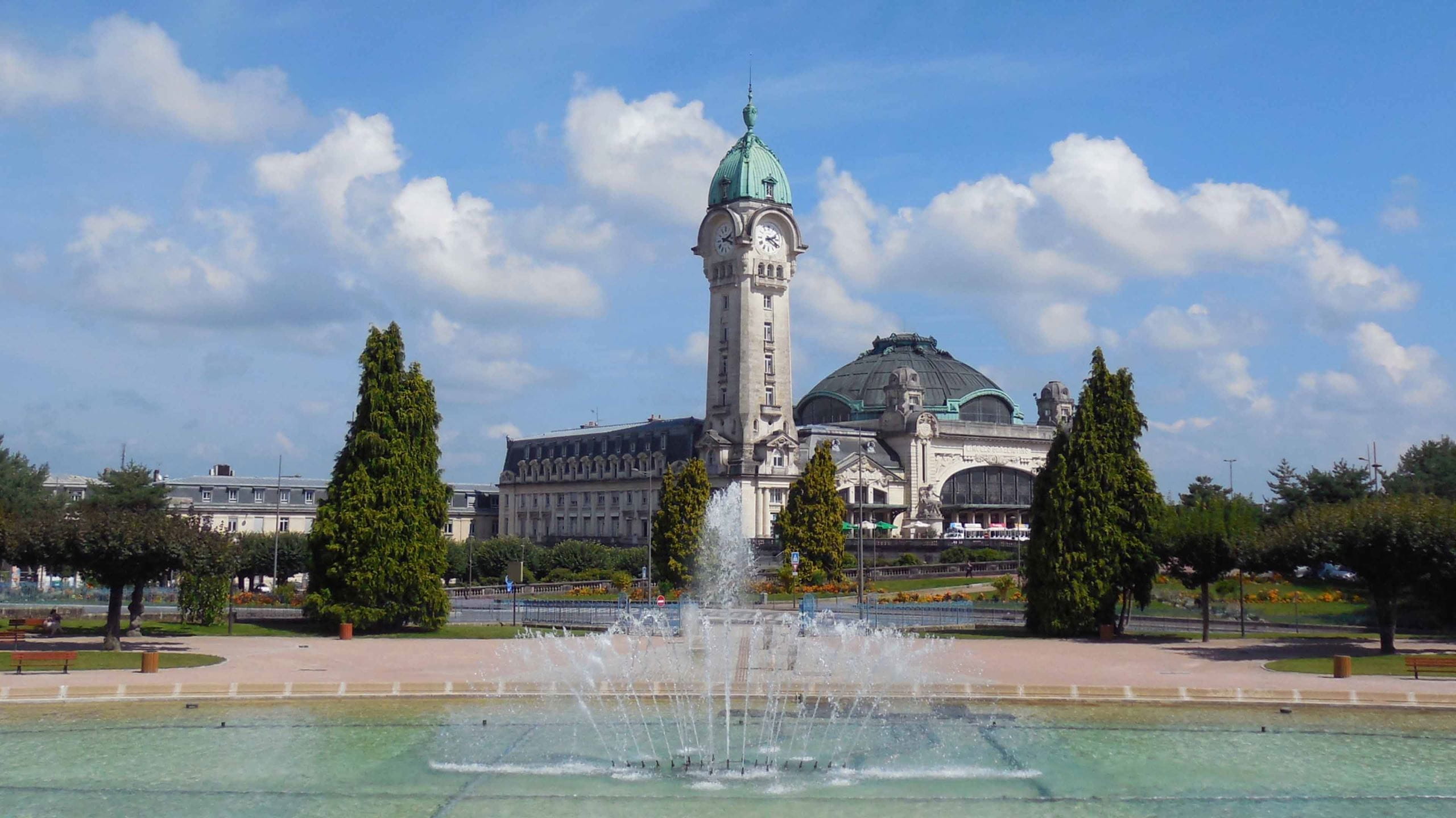 Cheap flights to Limoges | Plane tickets 2026 ️ | easyJet