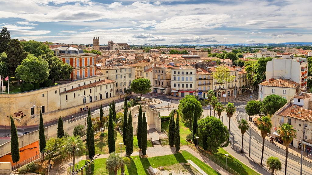 Cheap flights from London Gatwick to Montpellier from | easyJet