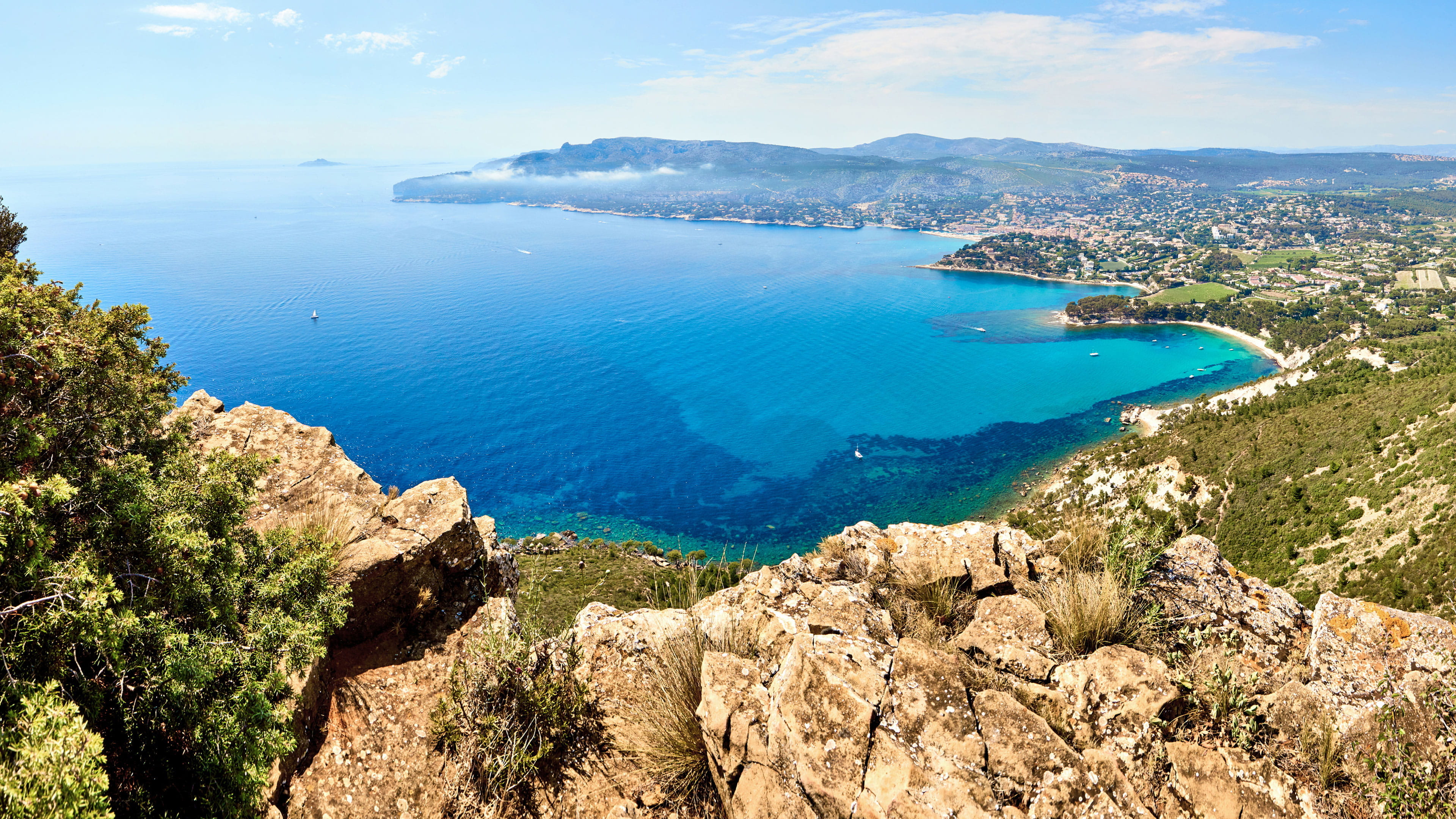 Cheap flights to Toulon | Plane tickets 2026 ️ | easyJet