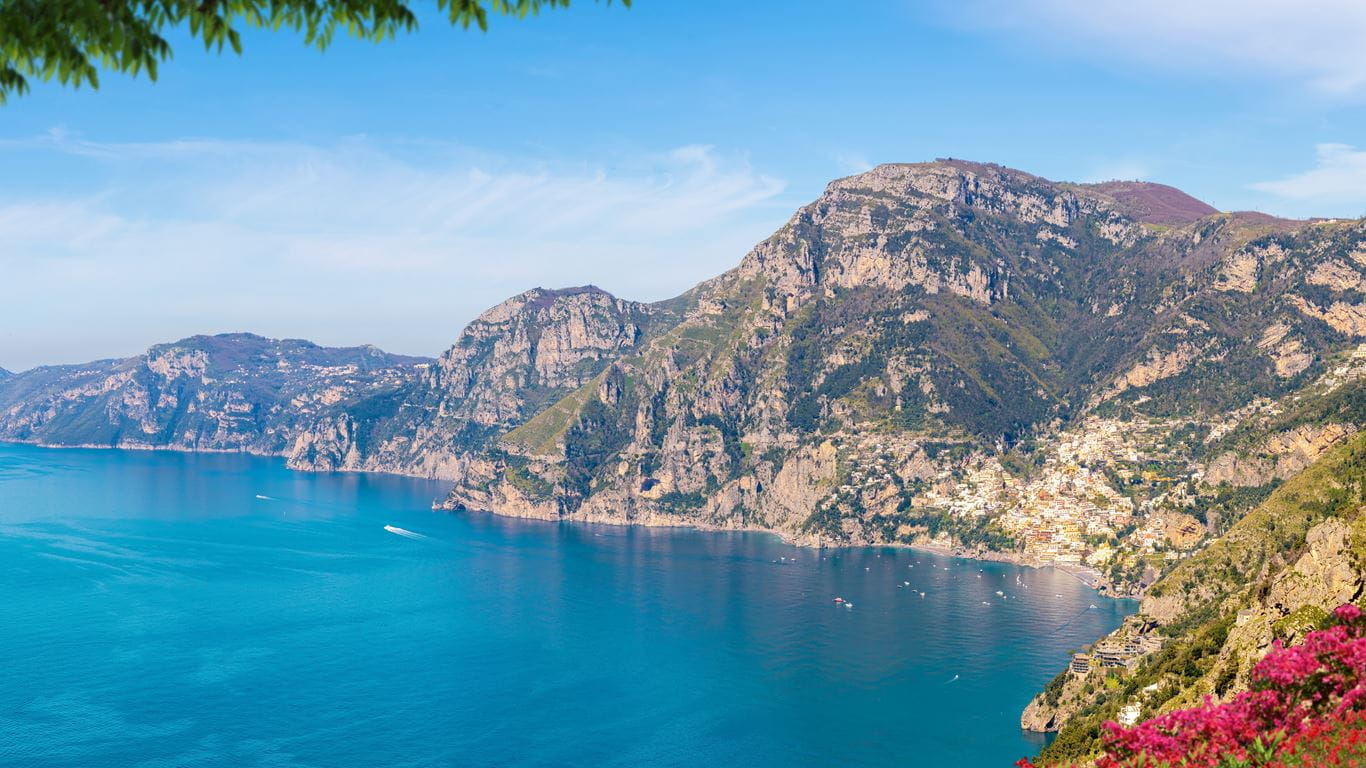 Cheap flights to Salerno | Plane tickets 2025 ️ | easyJet