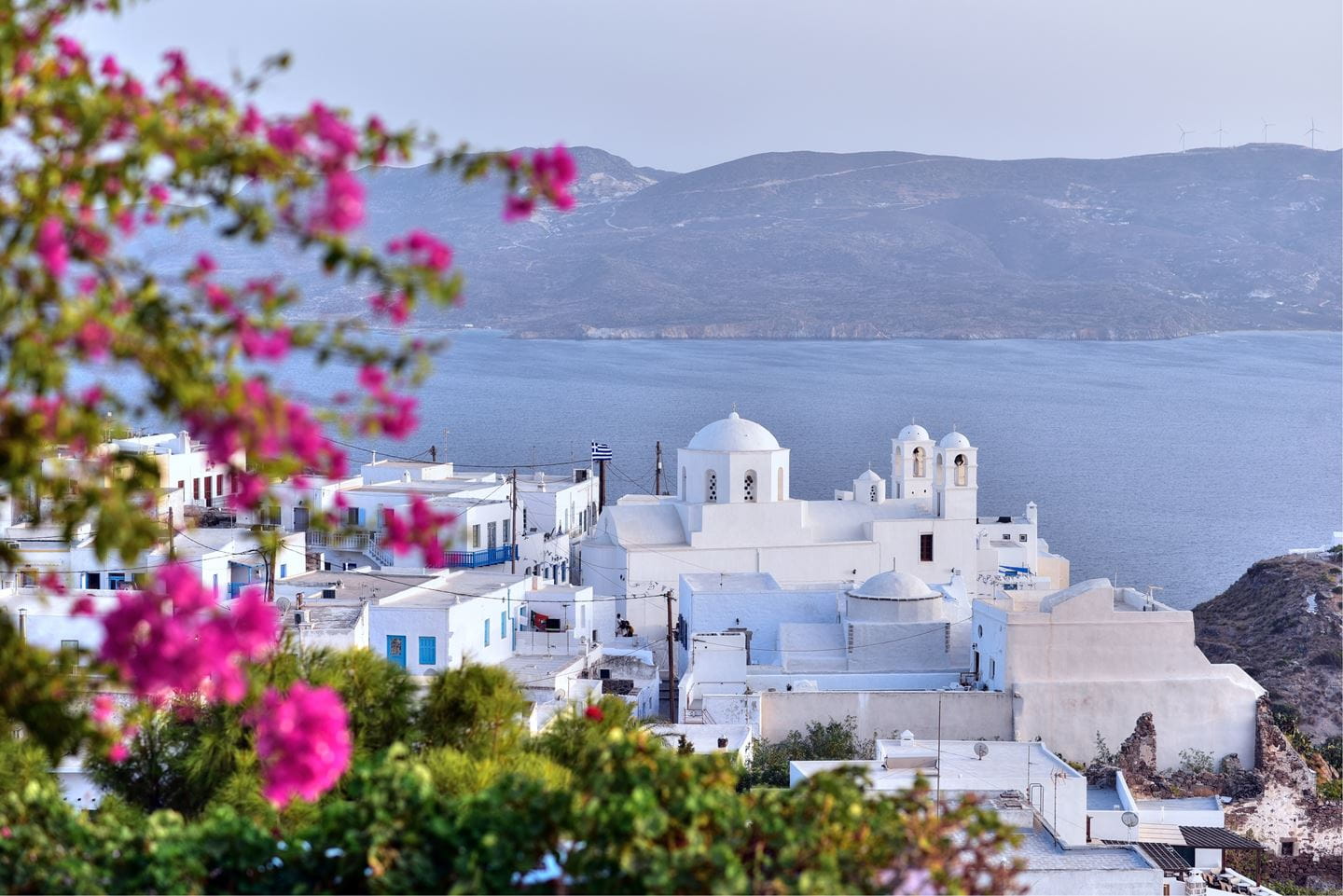 Cheap flights to Milos | Plane tickets 2026 ️ | easyJet