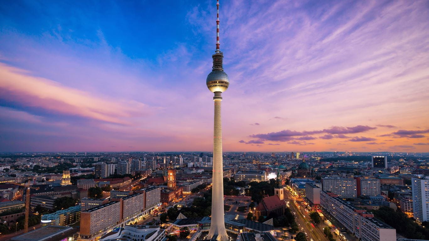 Cheap flights to Germany | Plane tickets 2026 ️ | easyJet