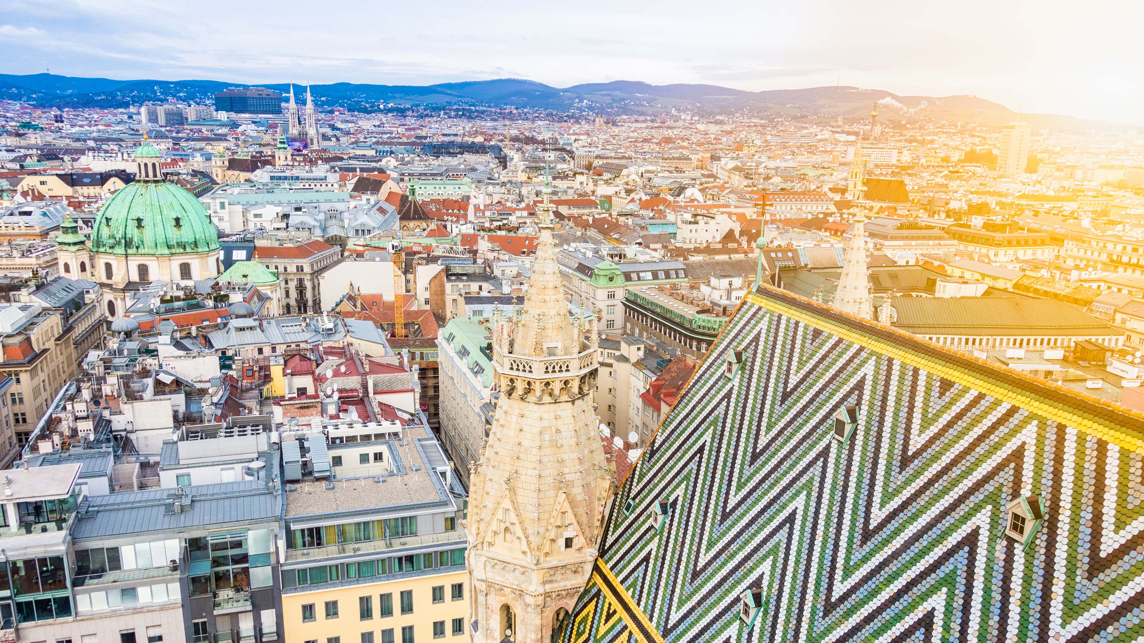 Cheap flights from London Gatwick to Vienna from | easyJet