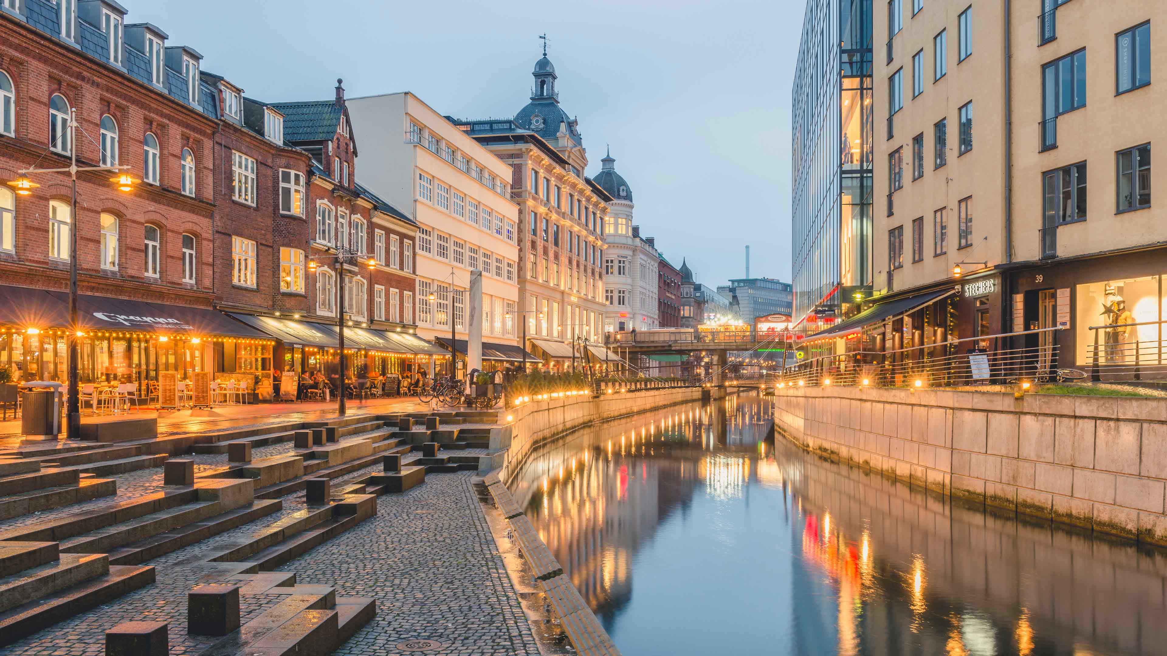 Cheap flights to Aarhus | Plane tickets 2023/2024 | easyJet