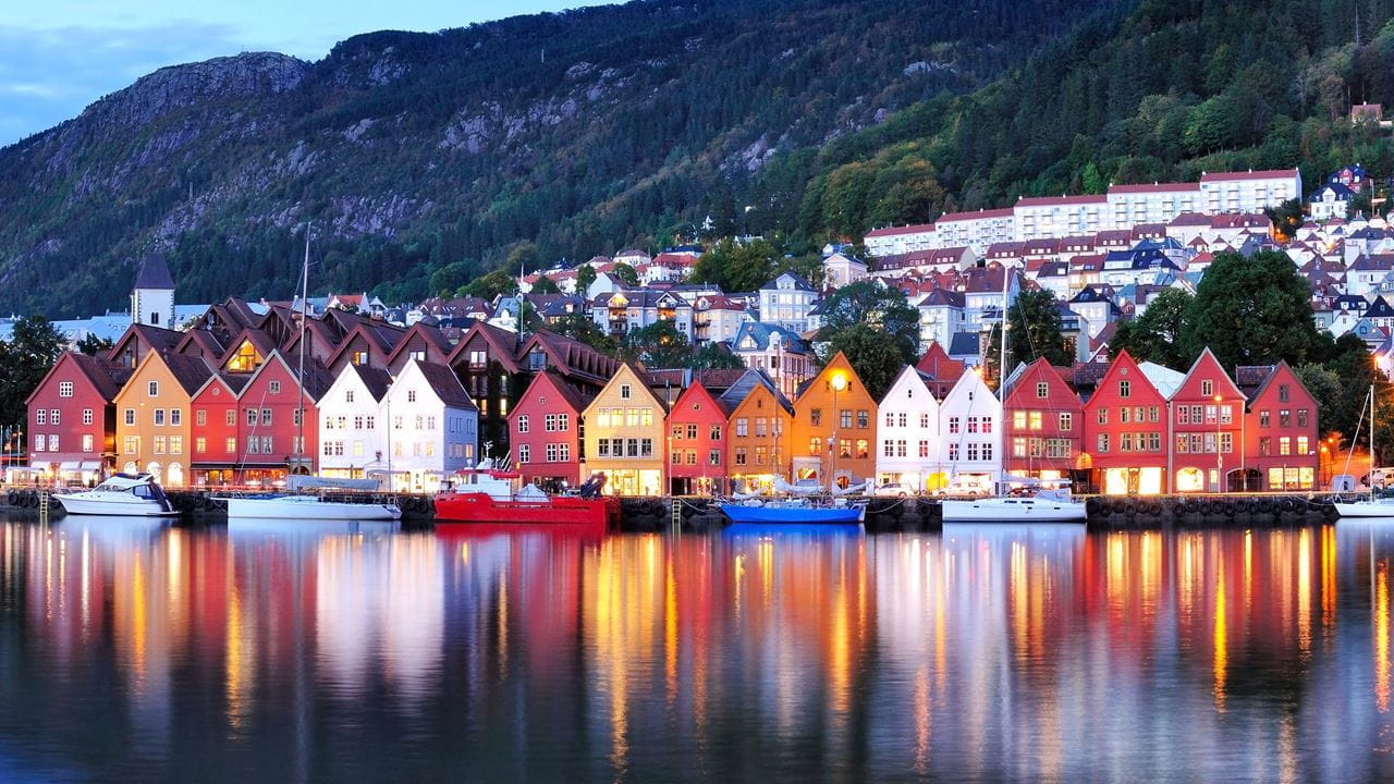 Cheap flights to Norway | Plane tickets 2026 ️ | easyJet