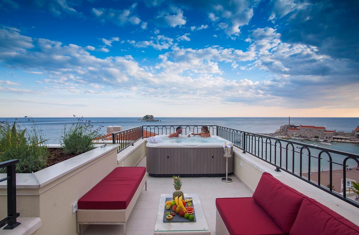 Riva Hotel | easyJet holidays