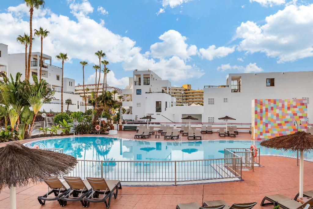 Sunset Bay Club | easyJet holidays